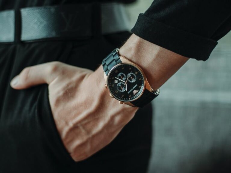 Como combinar o relógio com a roupa: 6 dicas imperdíveis!